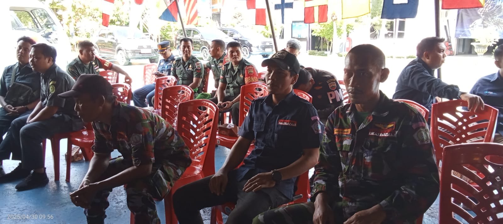 Perhimpunan Indonesia Tionghoa (INTI) Dan PMI , Serta Lanal Karimun,Adakan Kegiatan Donor Darah ...